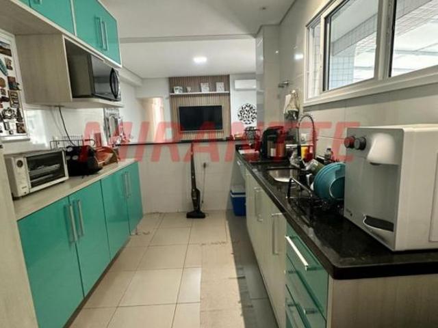 Apartamento de 130m² com 3 quartos