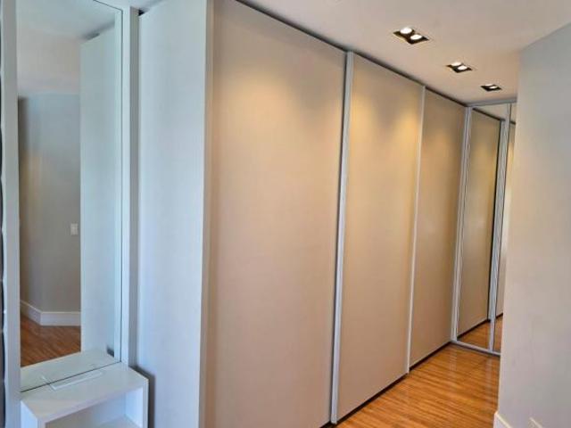 Apartamento de 131m² à venda no Ecoville