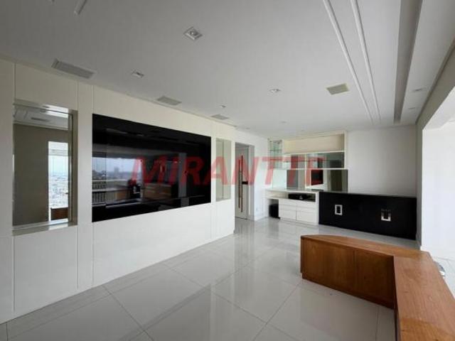 Apartamento de 131m² com 3 quartos