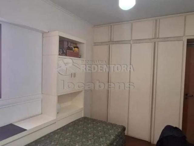 Apartamento de 132 m2 Edifício Itaporã