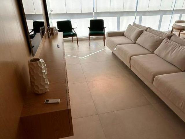 Apartamento de 133 m² com 3 quartos à venda Alameda JK