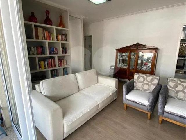 Apartamento de 133 m² na Vila Romana — Espaço, Conforto e Lazer de Clube