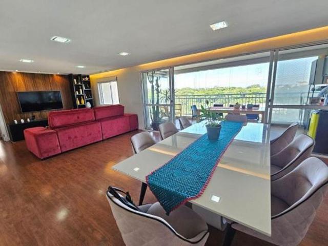 Apartamento de 134 m² com 3 quartos à venda no Jardim Olympia