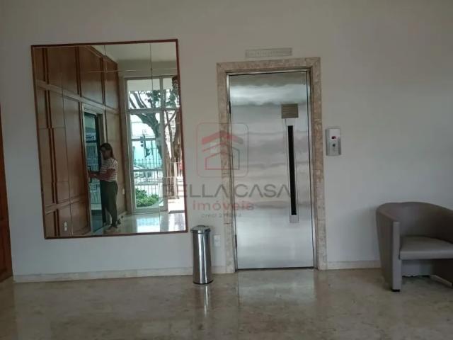 Apartamento de 134 m², 3 dormitórios 1 suíte e 2 vagas na av. Paes de Barros