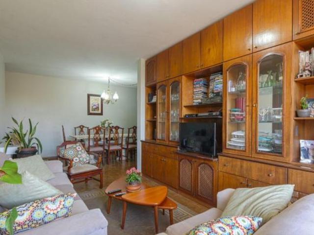 Apartamento de 136 m² com 3 quartos à venda na Asa Sul