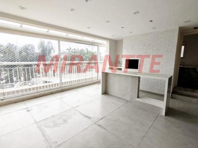 Apartamento de 136m² com 4 quartos