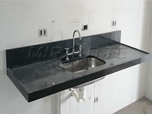 Apartamento de 136m² com 3 quartos