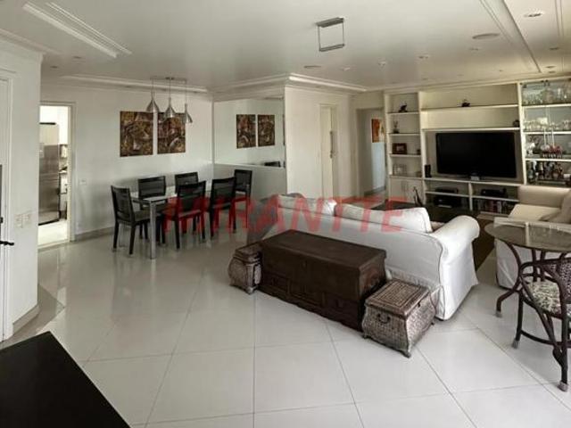 Apartamento de 136m² com 3 quartos