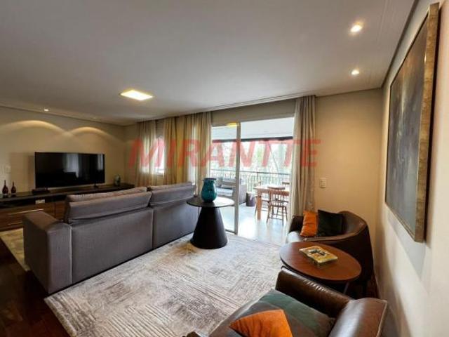 Apartamento de 140m² com 3 quartos