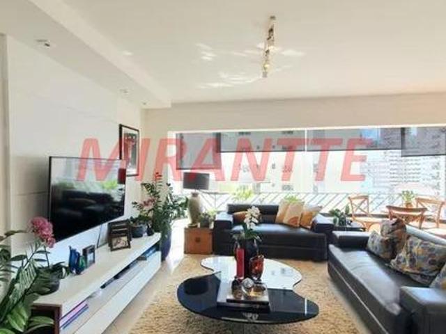 Apartamento de 142m² com 3 quartos