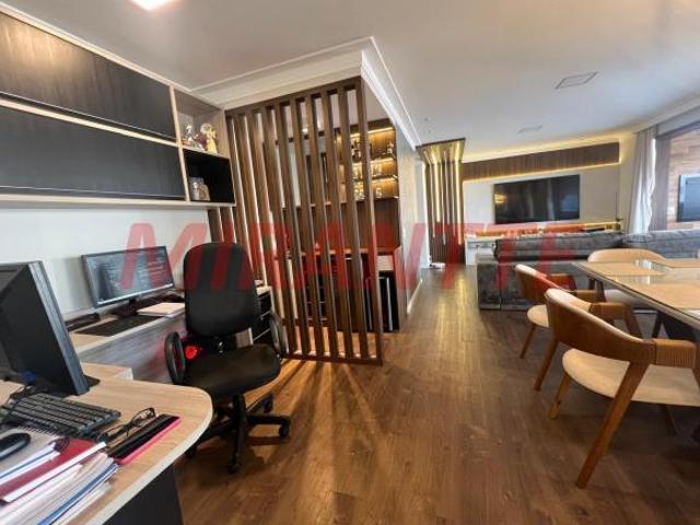 Apartamento de 142m² com 3 quartos