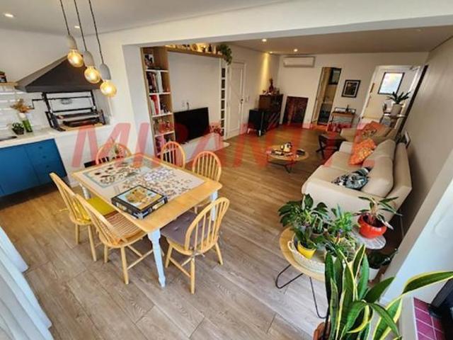 Apartamento de 147m² com 4 quartos