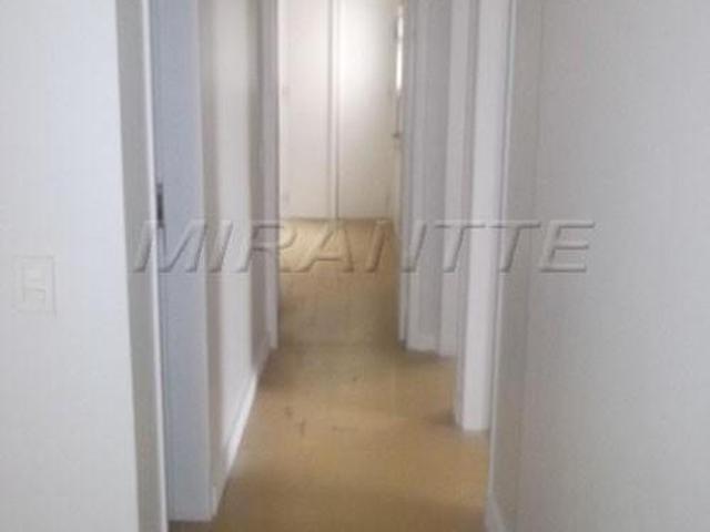 Apartamento de 147m² com 2 quartos