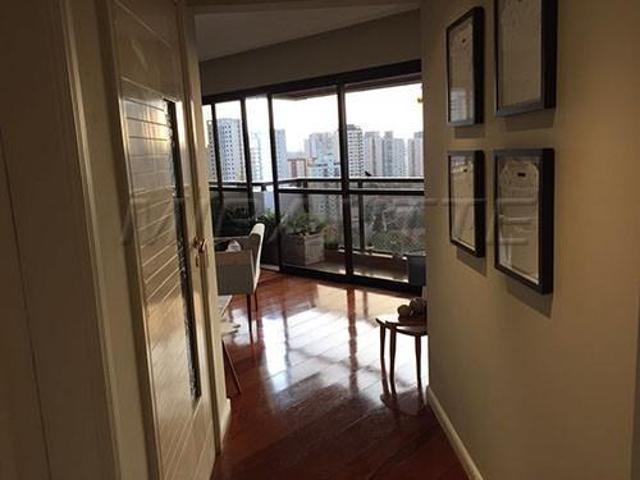 Apartamento de 147m² com 3 quartos