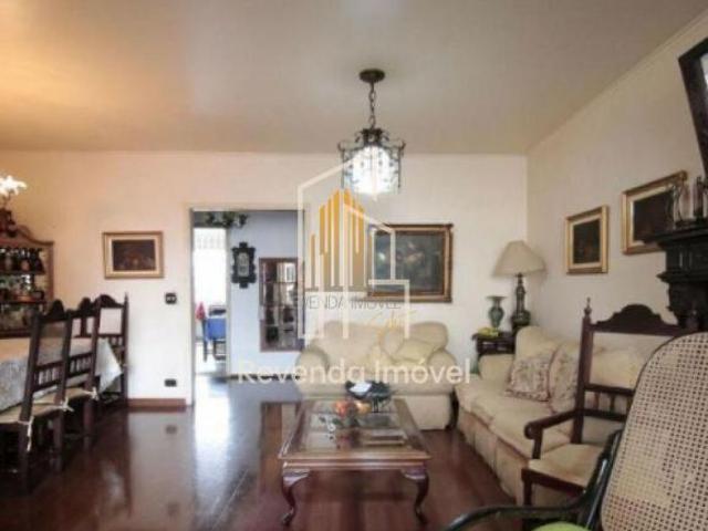 APARTAMENTO DE 150,00M² COM 3 DORMITÓRIOS 1 SUÍTES, 2 BANHEIROS E 2 VAGAS Á VENDA EM PERDIZES