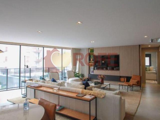 Apartamento de 153m² em localização privilegiada