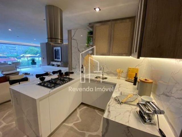 APARTAMENTO DE 154M² COM TRES DORMITORIOS, TRES SUITES E DUAS VAGAS EM LATITUDE CAMPO BELO. LATITUD