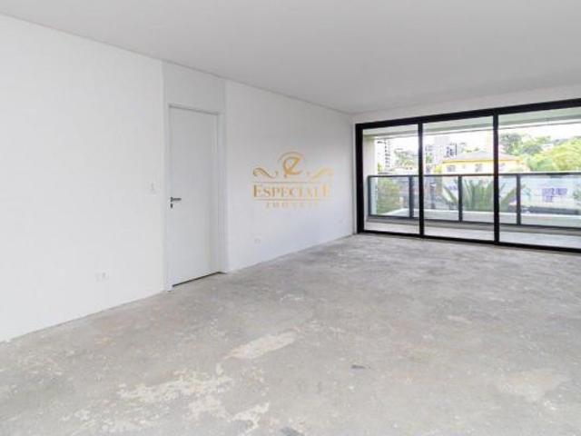 Apartamento de 154m² Privativos com 3 Suítes e 2 Vagas no Champagnat
