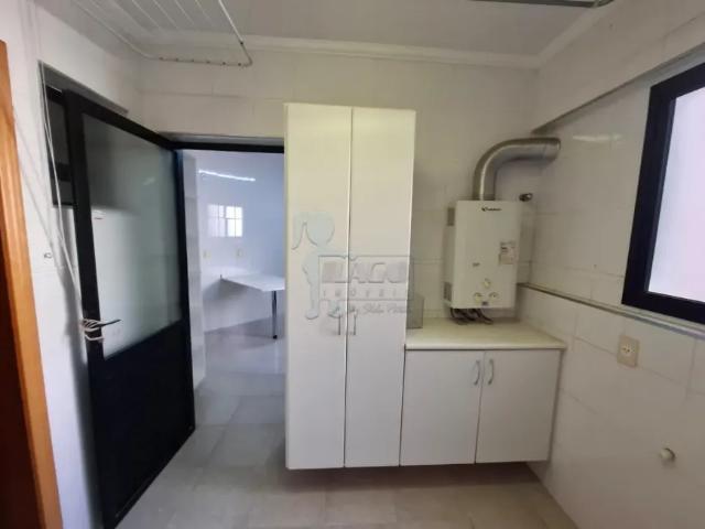 Apartamento de 156m² com 03 suítes à venda Centro