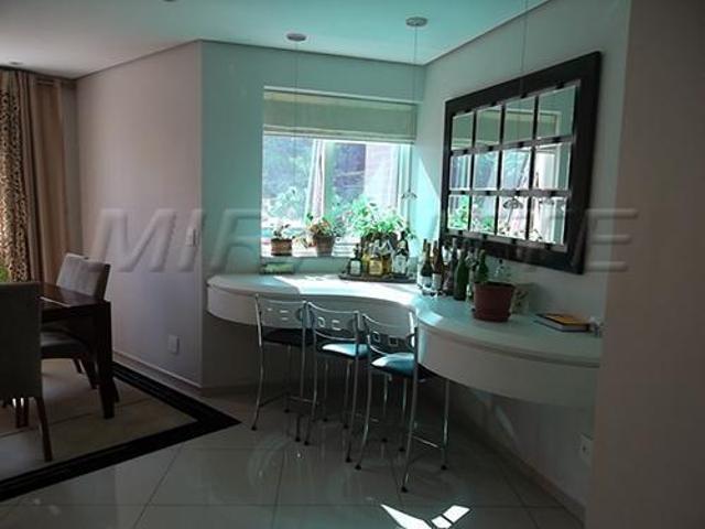 Apartamento de 157m² com 3 quartos