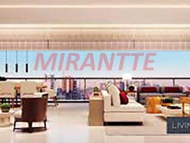 Apartamento de 162m² com 4 quartos