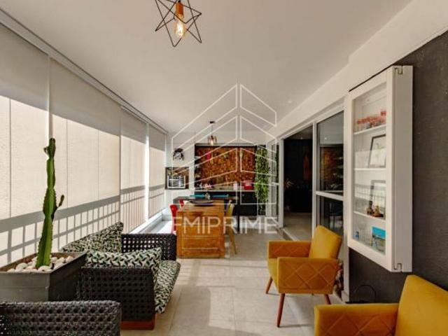 Apartamento de 162m² com 2 suítes, 3 vagas, no condomínio CLUBE LIV BARRA FUNDA