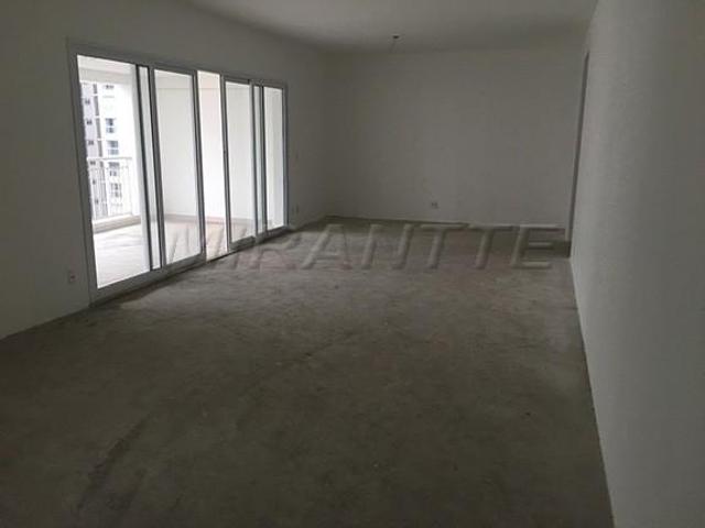 Apartamento de 162m² com 3 quartos