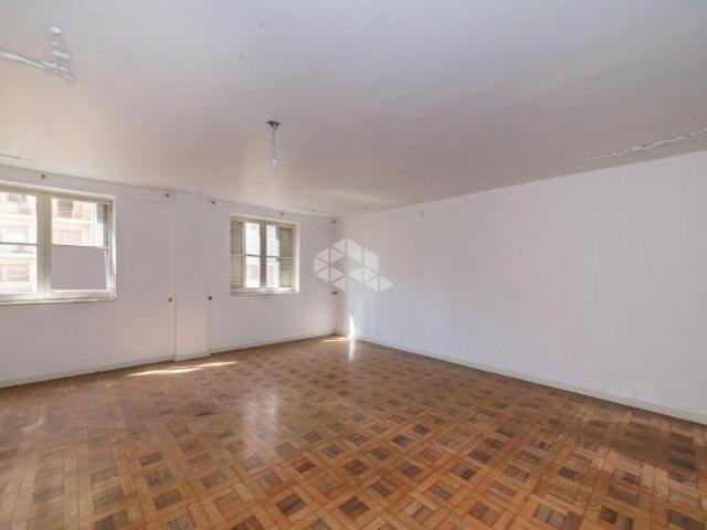 Apartamento de 163m2, excelente living em 4 ambientes, sala de jantar, 3 dormitórios