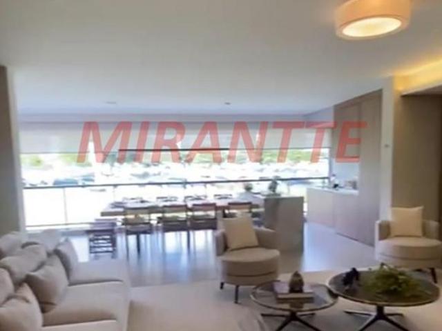 Apartamento de 165.57m² com 4 quartos
