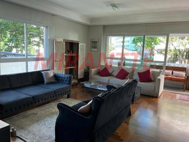 Apartamento de 167m² com 3 quartos