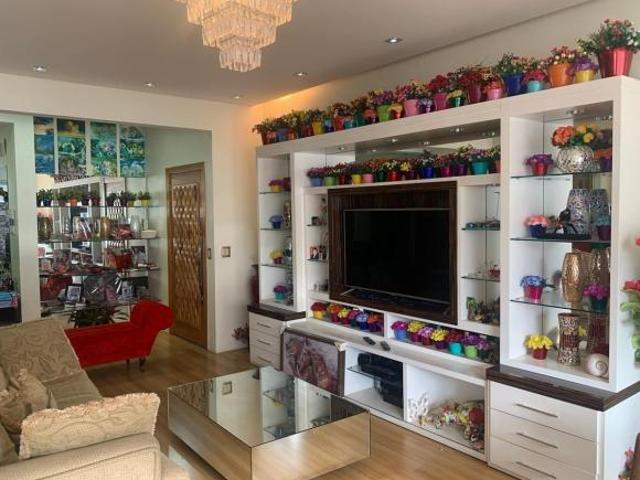 Apartamento de 168 m², 3 quartos em Bela Vista, São Paulo