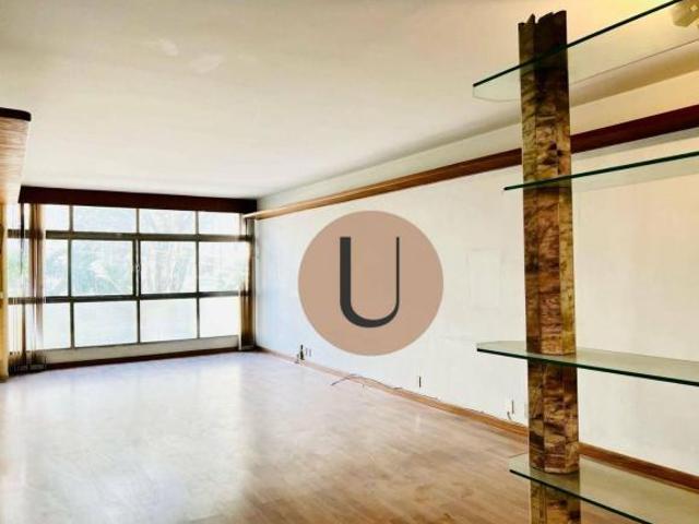 Apartamento de 168m² para Reforma em Santa Cecília com 3 Dormitórios, 1 Suite e 1 Vaga Fixa