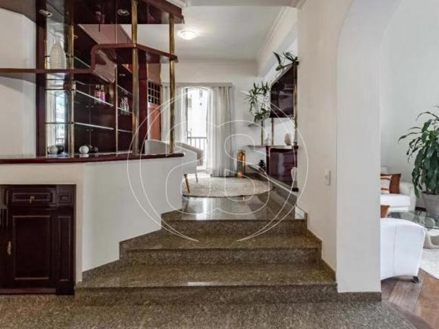 Apartamento de 170 m² em Moema ? Exclusividade no Condomínio Adolpho Lindenberg