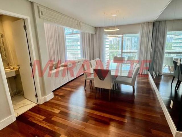 Apartamento de 170m² com 3 quartos