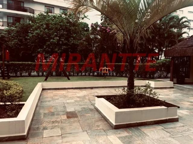 Apartamento de 172m² com 4 quartos em Santana