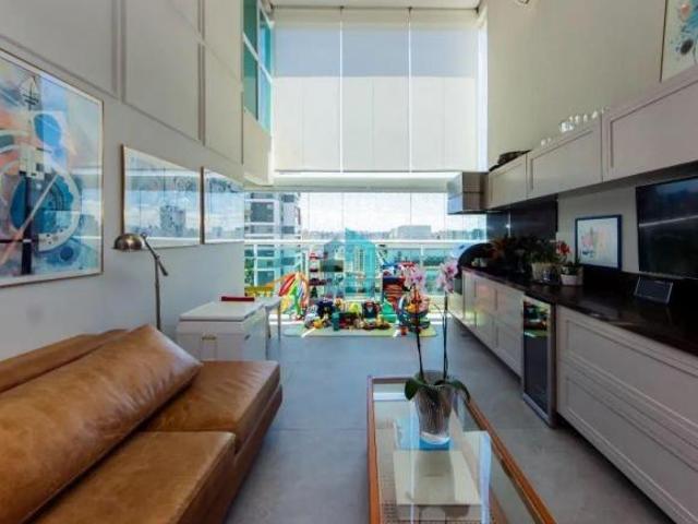 Apartamento de 173 m² no Brooklin com 3 Dormitórios, 3 Vagas e Sala Ampla