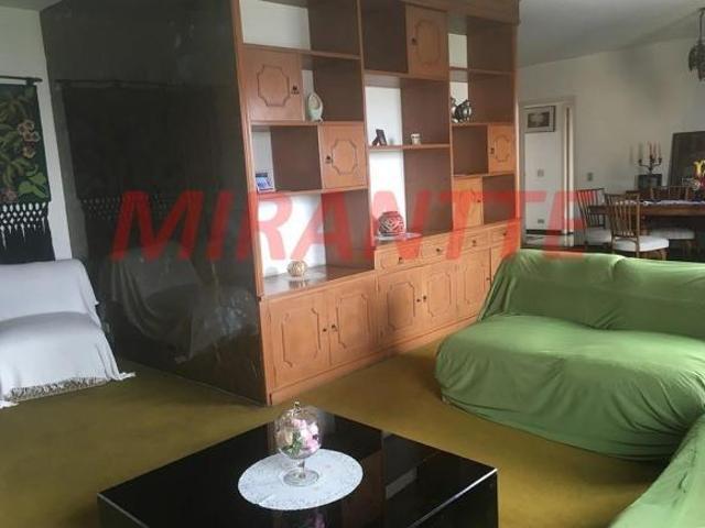Apartamento de 173m² com 4 quartos