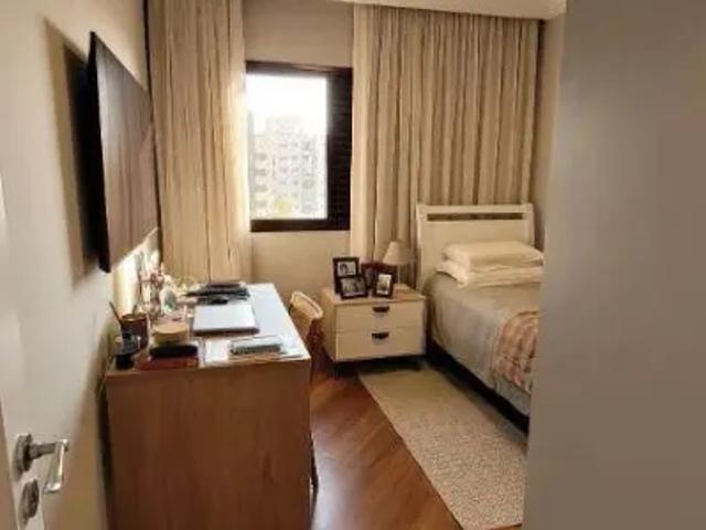 Apartamento de 177m², 04 Dorms. Sendo 02 Suítes, 04 banheiros, 03 vagas e Depósito à venda em Vila Su