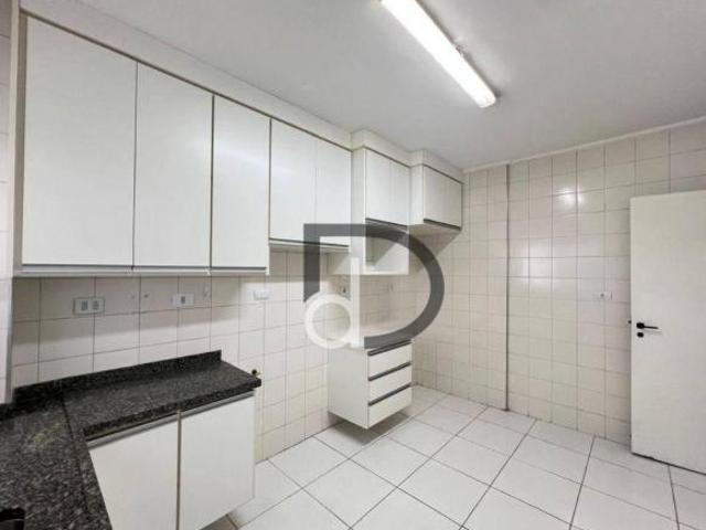Apartamento de 180 metros no Centro de Vinhedo para locação ou venda
