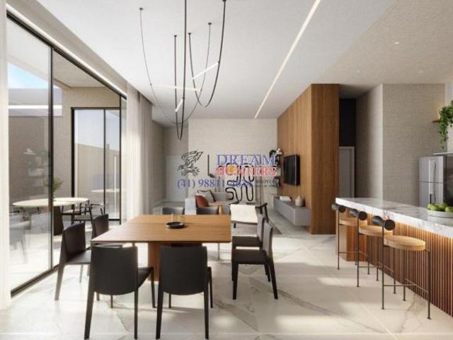 Apartamento de 181m² no bairro Batel, com 3 suítes, 4 banheiros e 4 vagas de garagem