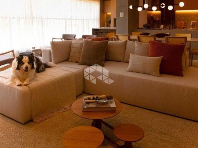 Apartamento de 181m² 4 quartos 2 suítes e 2 vagas Alto de Pinheiros