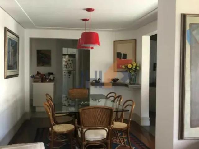 Apartamento de 182m² à Venda no Itaim Bibi? 4 Dormitórios, 3 Suítes e Depósito