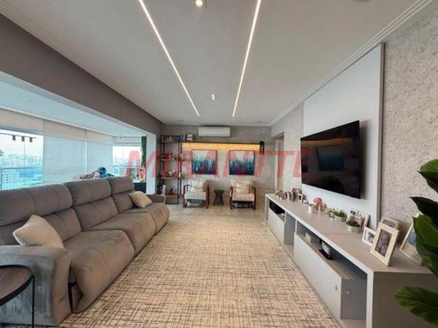 Apartamento de 184m² com 3 quartos