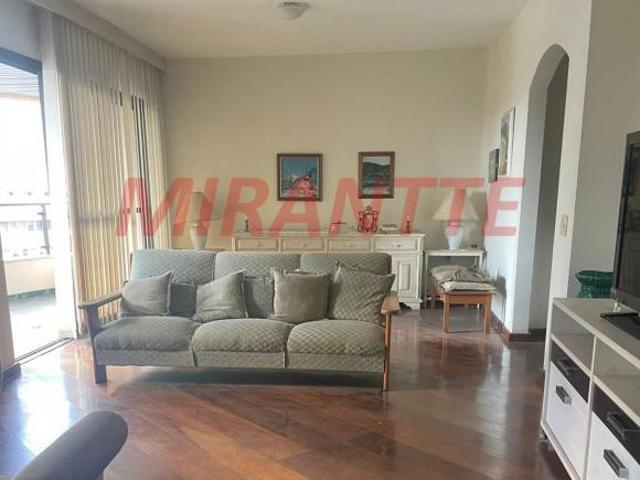 Apartamento de 185m² com 4 quartos