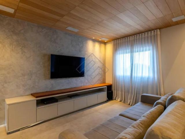 Apartamento de 189 m² com 3 suítes 3 vagas de garagem