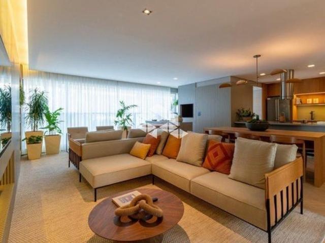 Apartamento de 190 metros 4 suítes 3 vagas Perdizes