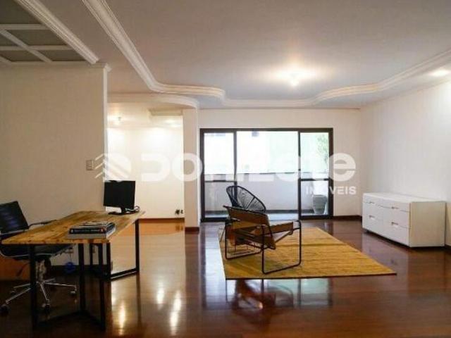 Apartamento de 192 m² com 3 suítes na Vila Bastos, Santo André – 2 vagas