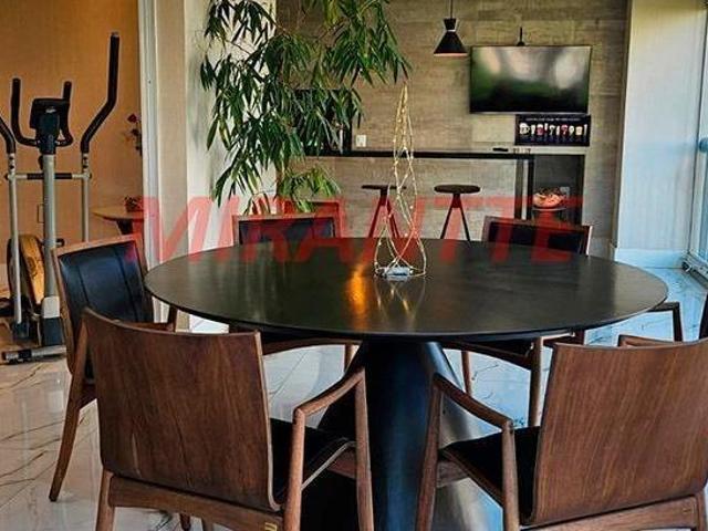 Apartamento de 195m² com 3 quartos