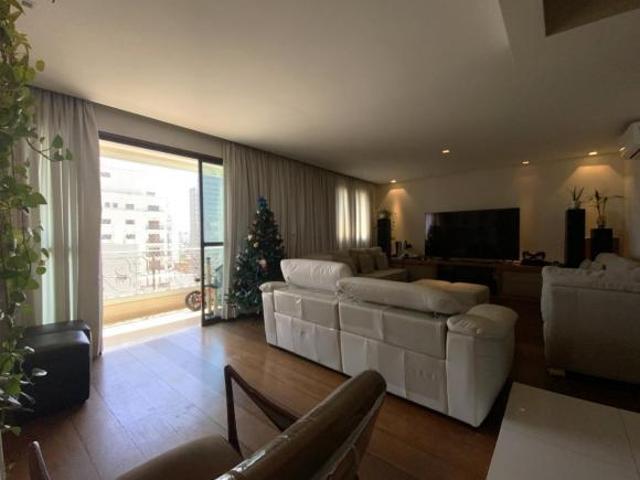 Apartamento de 196 m2 no Campo Belo em São Paulo, com vista livre, cozinha planejada, 4 quartos, sen