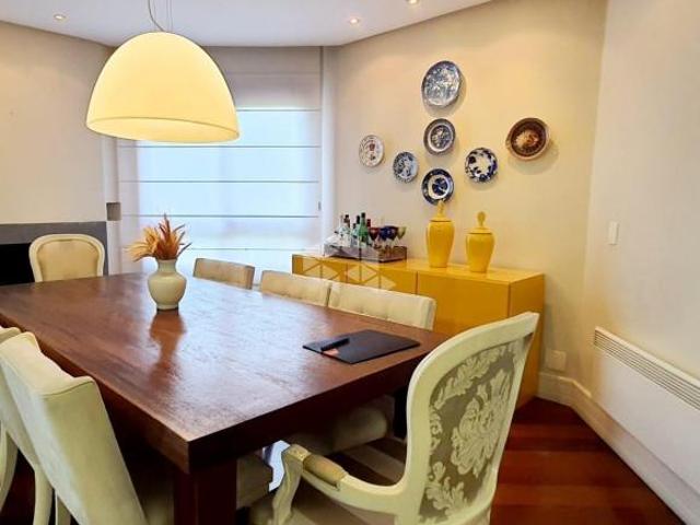 APARTAMENTO DE 196m² PRIVATIVOS E 02 VAGAS INDIVIDUAIS NO COLINA SORRISO EN CAXIAS DO SUL